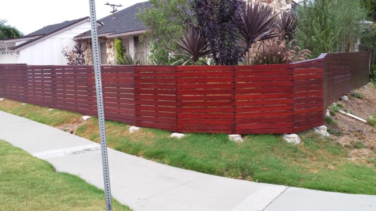Modern Horizontal Wood Fences in the Los Angeles Area? We've Built ...
