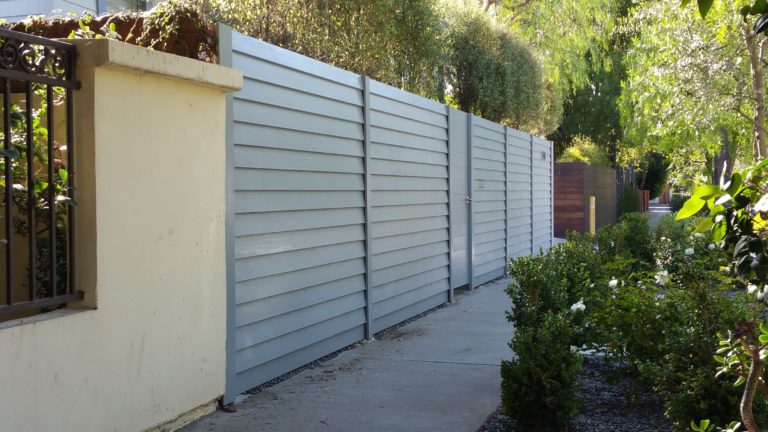 Modern Horizontal Wood Fences in the Los Angeles Area? We've Built ...